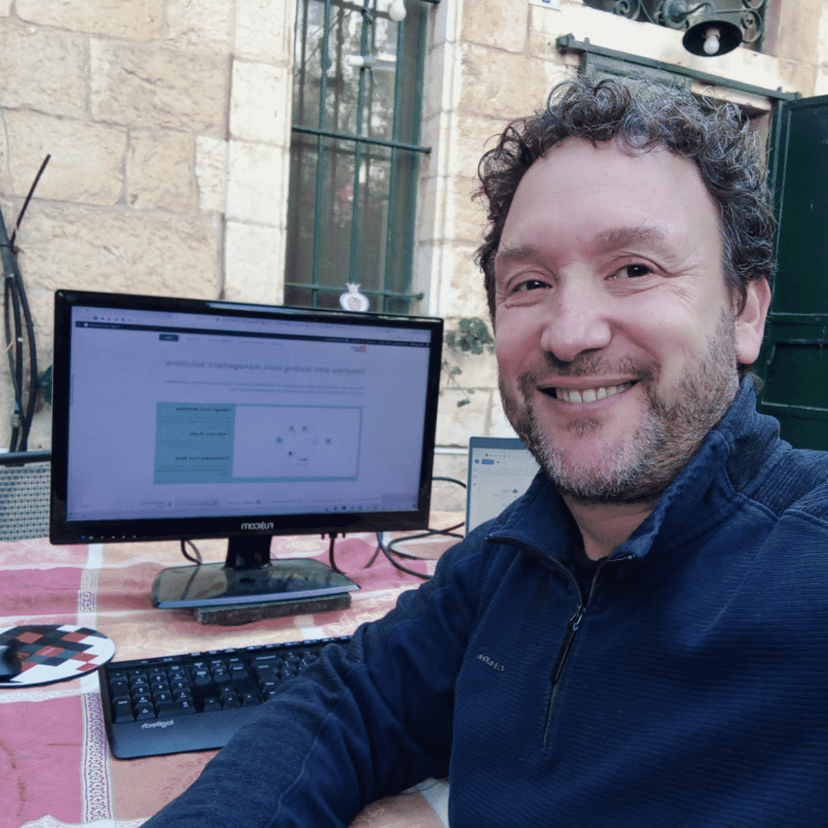 About Our Company | Squaretalk